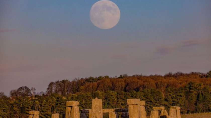 Cold moon lights up skies: See mesmerising pics of the rare lunar ...