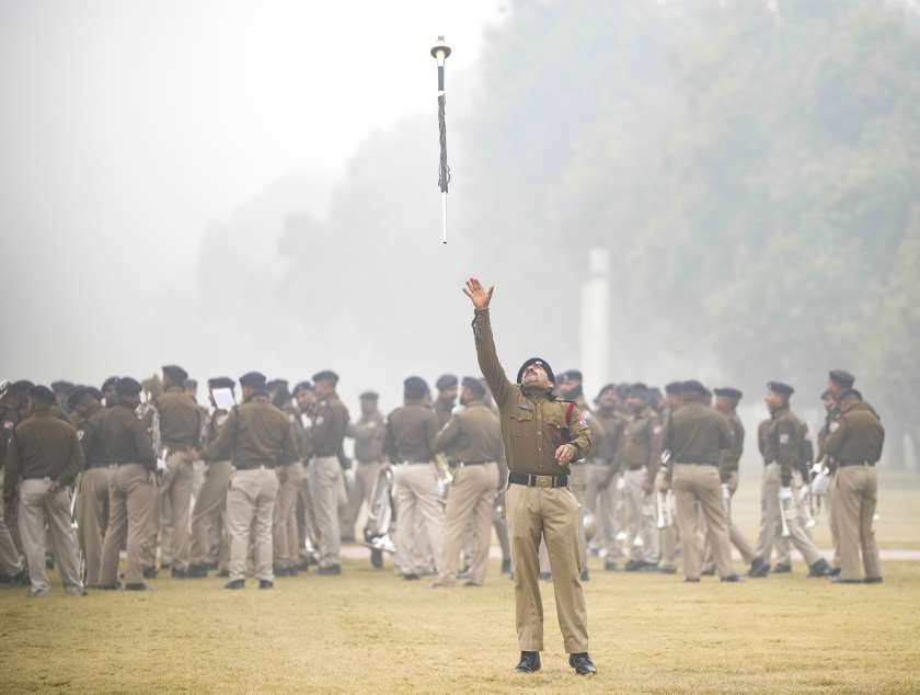 Preparations for Republic Day Parade in full swing, contingents brave ...