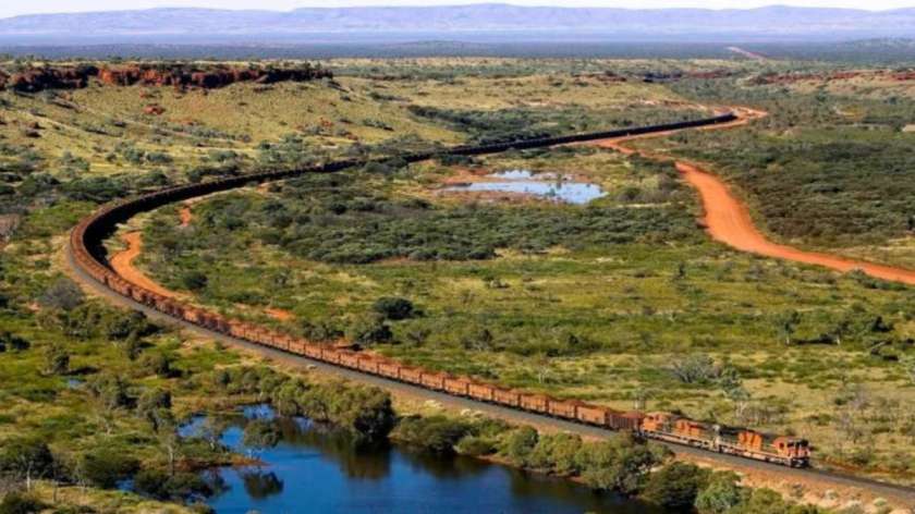 World's longest train: BHP Iron Ore train in Australia sets Guinness ...