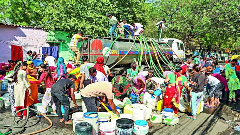 Life in slums: The daily struggles for basic necessities for dwellers ...