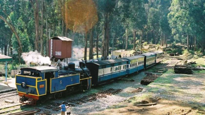 7 magical winter train journeys in India: Discover scenic routes ...