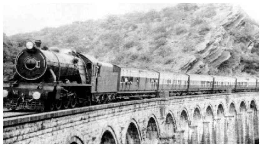 India's first passenger train had 13 coaches, covered 34 kms with 400 ...