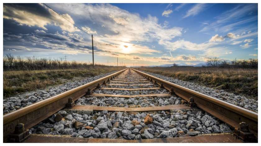 India's smallest passenger train that has only three coaches, travels ...