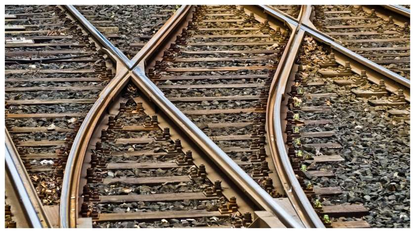 India's smallest passenger train that has only three coaches, travels ...