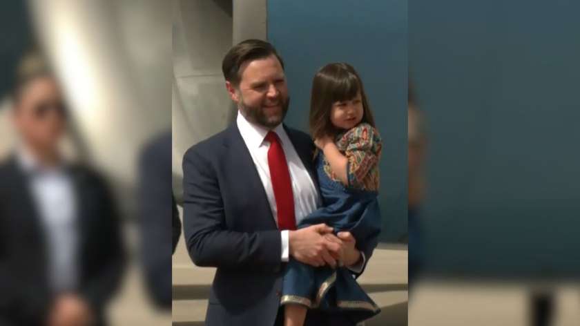 JD Vance's children charm in traditional Indian attire with mini kurta ...