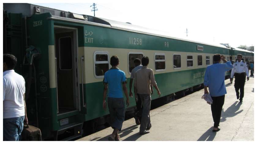 Which is Pakistan's fastest train? Check its speed limit with India's ...
