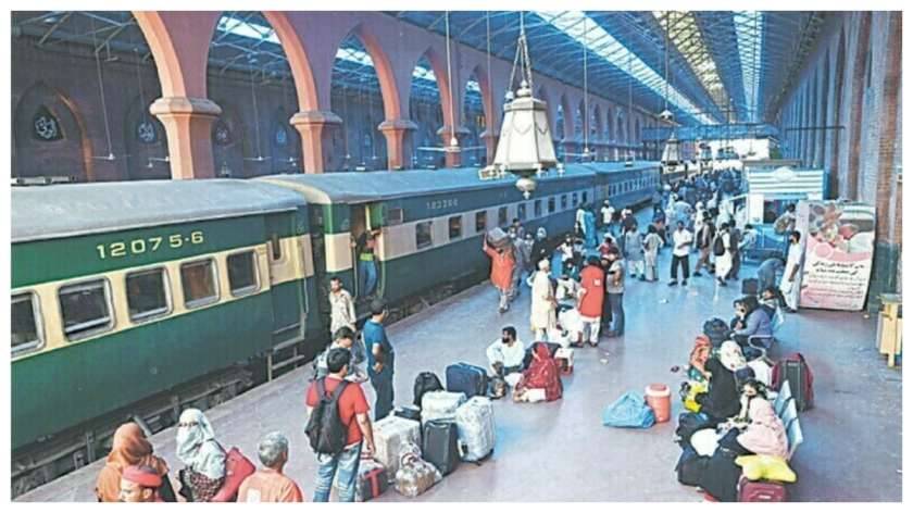 Which is Pakistan's fastest train? Check its speed limit with India's ...