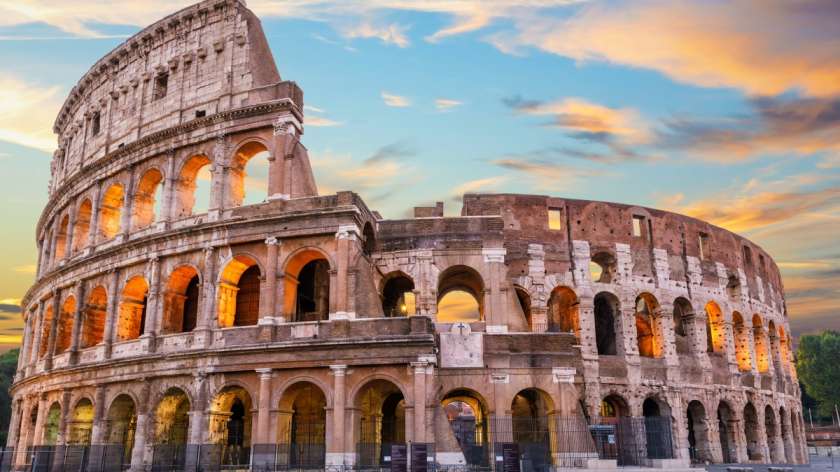 Unknown, fascinating facts about Eiffel Tower and other iconic monuments