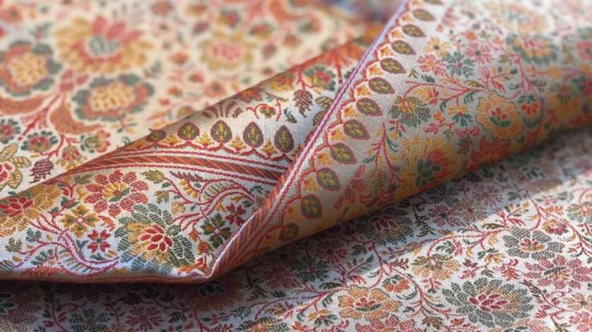 5 stunning Maharashtrian textiles every wardrobe needs