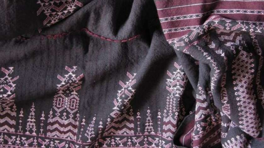 5 textiles from Gujarat you should have in your wardrobe - India TV News