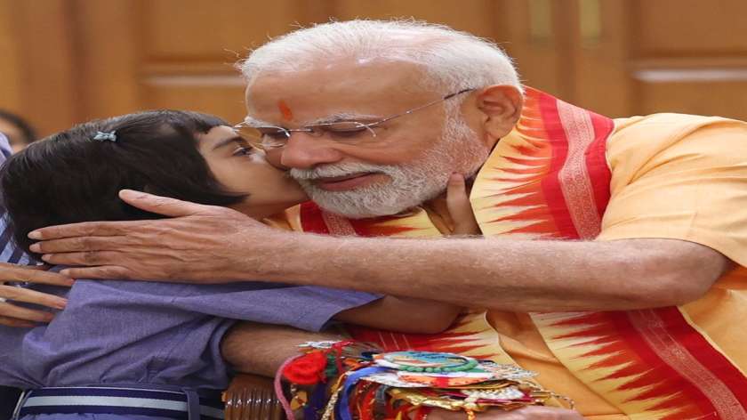 PM Modi celebrates Raksha Bandhan with school children and Brahma ...