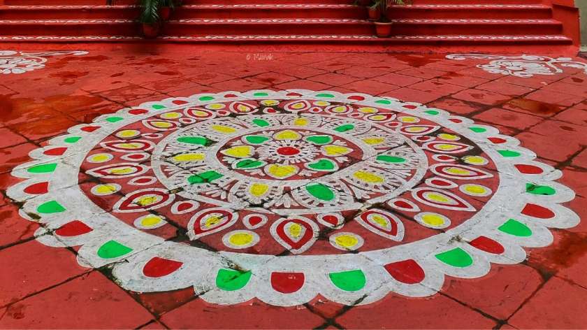 Onam 2025 rangoli and pookalam designs to brighten your celebrations