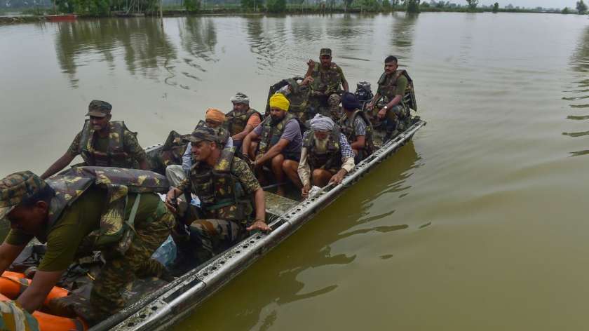 North India reels under floods, landslides triggered by heavy rains ...