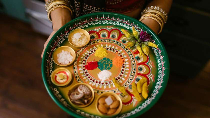 6 thoughtful Karwa Chauth gifts for your mother-in-law