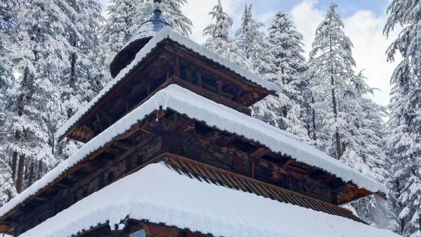 Where to go in Manali this December for snow and adventure - India TV News