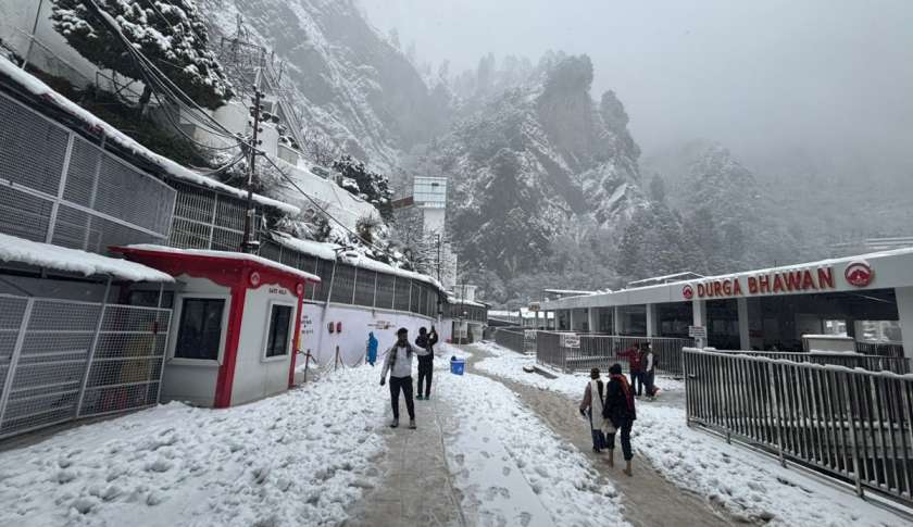 In pictures: Snowfall turns Vaishno Devi shrine into a stunning winter ...
