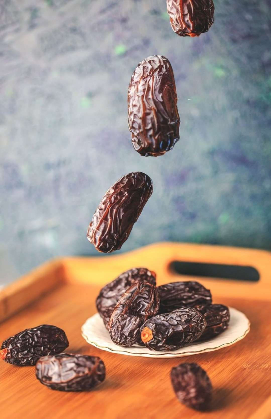 Benefits of Dates: 7 reasons why you should add them to your diet