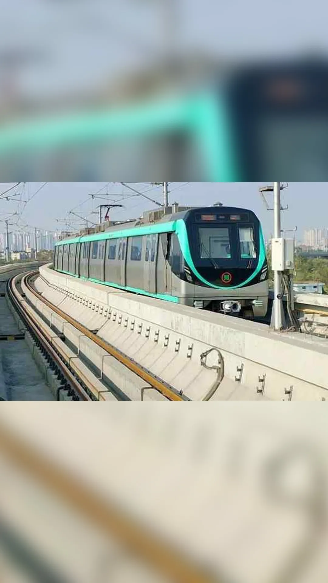 What is the full form of metro?