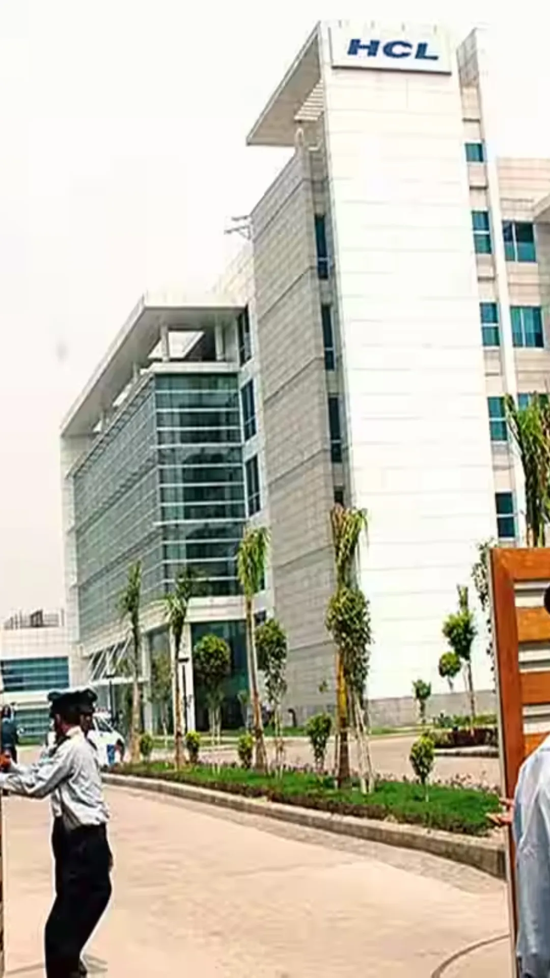 HCL Dividend 2025: IT major announces interim dividend, check amount ...