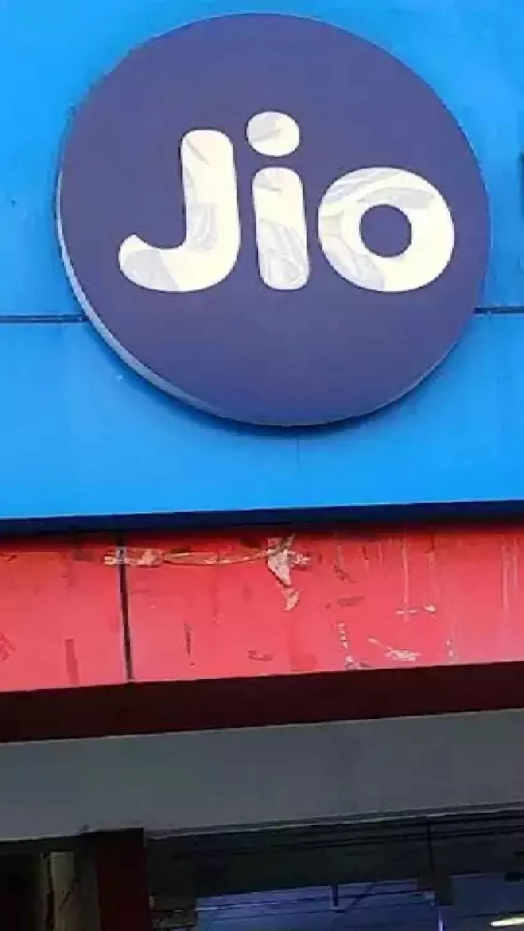 Jio users rejoice with an affordable plan for 90-day service - India TV ...