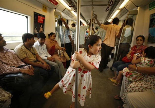 Travel with 'Chintu' and 'Pinki' in Delhi Metro | India News – India TV