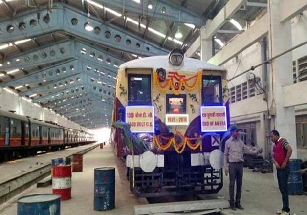 End of an era: Mumbai's Direct Current local is now a history | India ...