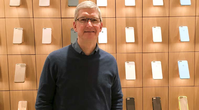 Apple CEO Tim Cook lands in Kanpur to watch IPL encounter | Cricket ...
