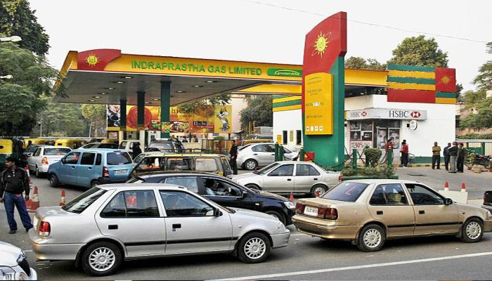 Delhi government bans retrofitting of CNG kit in 'In-Use' cars | India ...