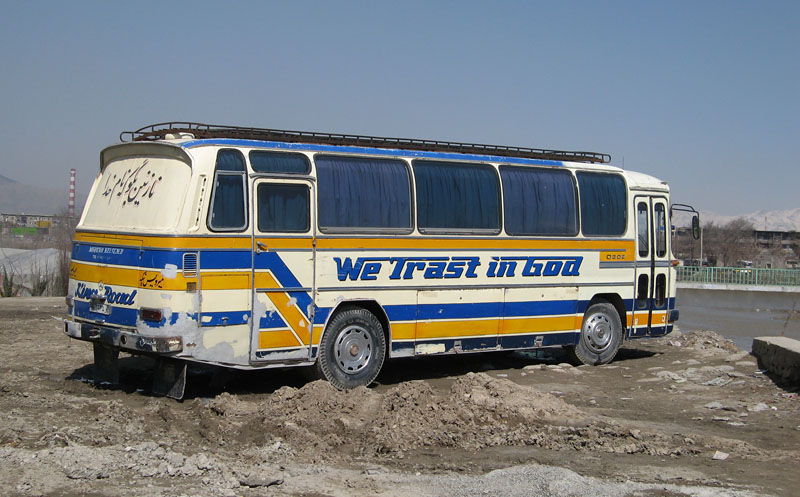 Afghanistan: Bus, overloaded with passengers, collides with truck ...