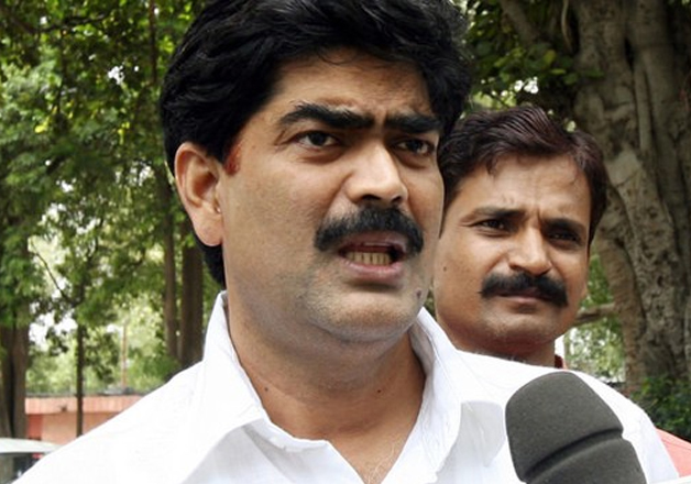 Mohammad Shahabuddin surrenders before Siwan court, sent back to ...