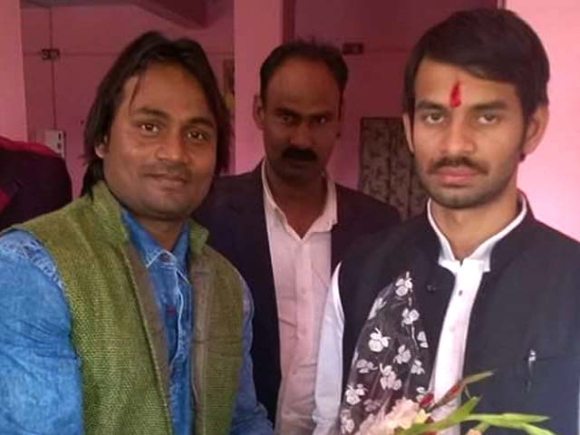 Rajdeo Ranjan murder: Did accept bouquet from murder accused, Lalu's ... Rajdeo Ranjan murder: Did accept bouquet from murder accused, Lalu's ...