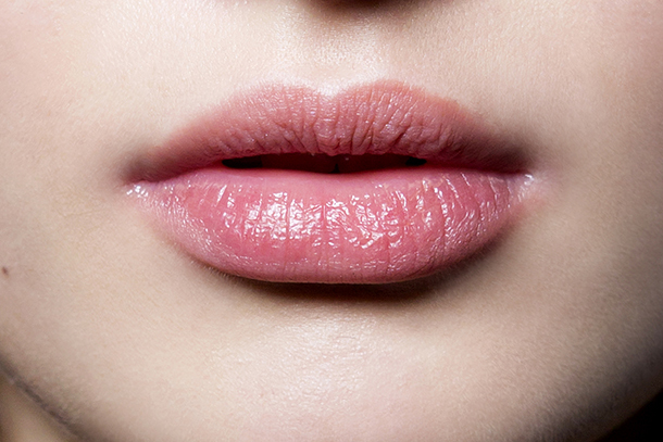 Get rid of chapped lips in winter by using these easy tips | Lifestyle ...
