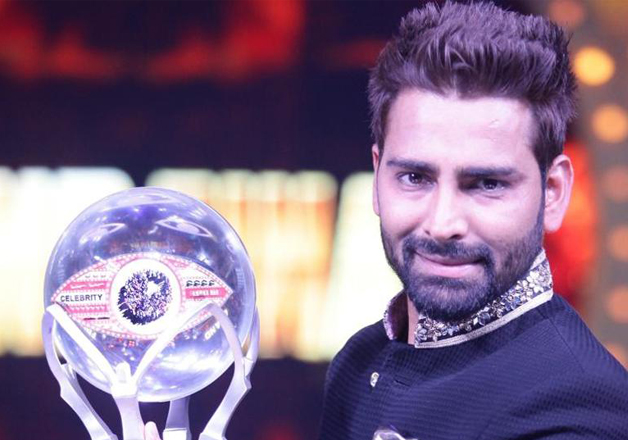 Manveer says he is not married, but a shocking revelation tells a ...