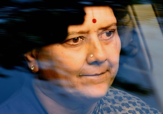 India's first woman Serial killer Mallika, Sasikala's neighbour at ...