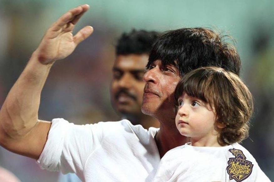 Here Is An Adorable Proof Of Srk And Abrams Obsession With Spider Man