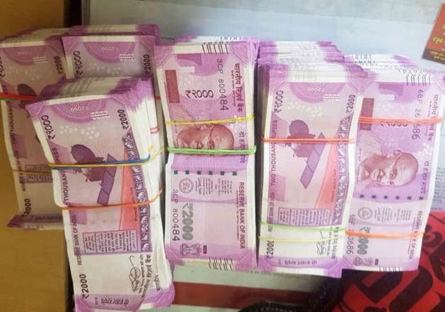NIA seizes fake notes worth Rs 3.90 lakh in Malda, two held | India ...