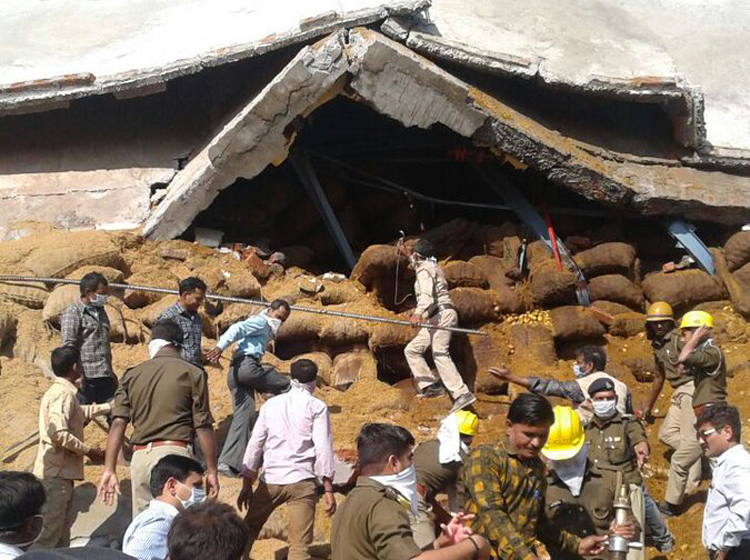 Five killed in Kanpur building collapse, many still trapped | India News – India TV