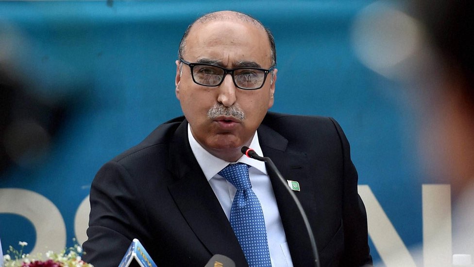 Nawaz Sharif in 'driving seat' on Pakistan's India policy: Abdul Basit ...
