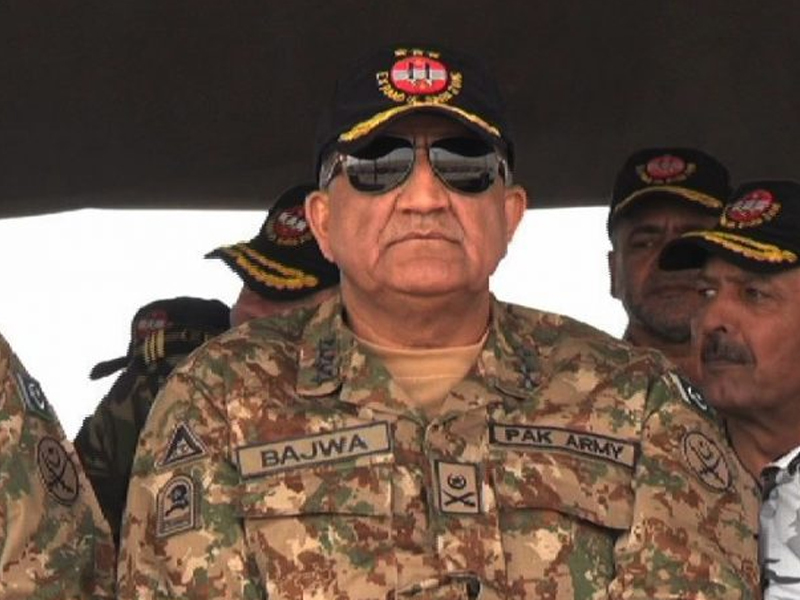Pak Army Chief visits LoC in Nikial sector amid border tension | World ...