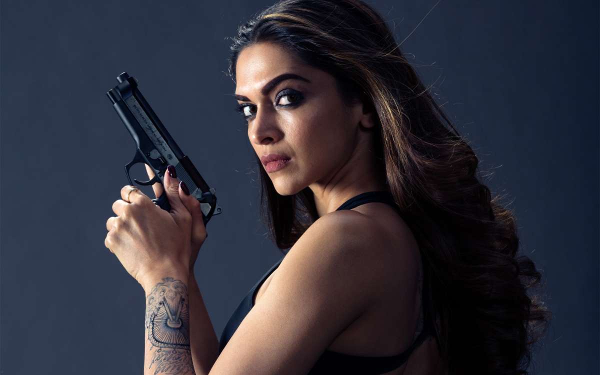 Deepika Padukone nominated for Teen Choice Awards against Gal Gadot ...