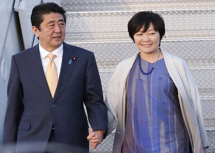From climate talk to NGO visit, Japanese first lady has her hands full ...