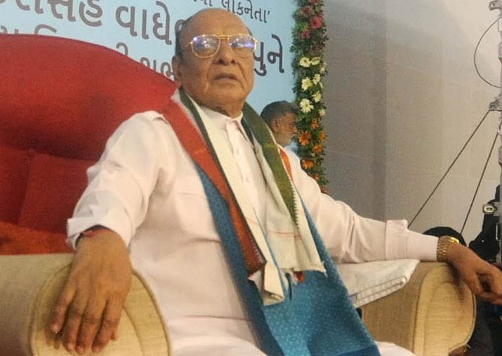 Shankersinh Vaghela announces third front, to back non-BJP, non ...