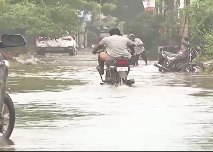 Chennai rains: Life out of gear in city, suburbs due to heavy downpour ...