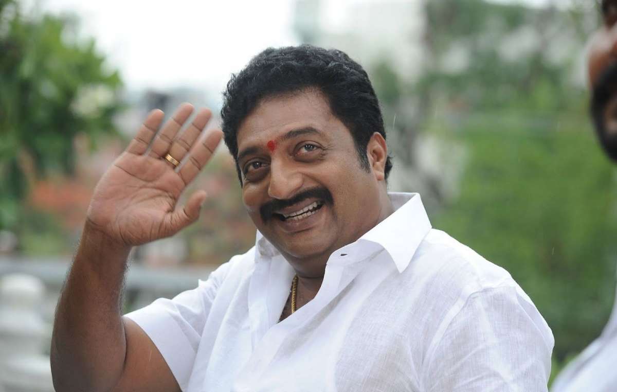 Prakash Raj backs Kamal on 'Hindu extremism' | Bollywood News – India TV