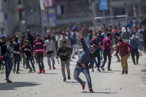 Note ban helped reduce stone pelting incidents in Kashmir, govt tells ...