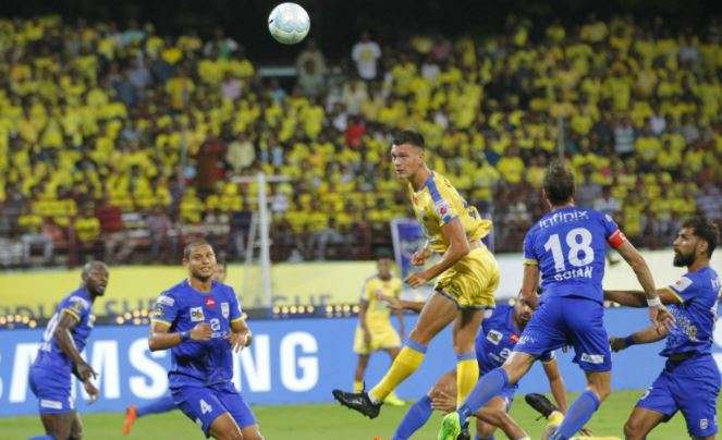 ISL: Balwant spoils Kerala Blasters' party as Mumbai City FC escape with a point | Soccer News ...