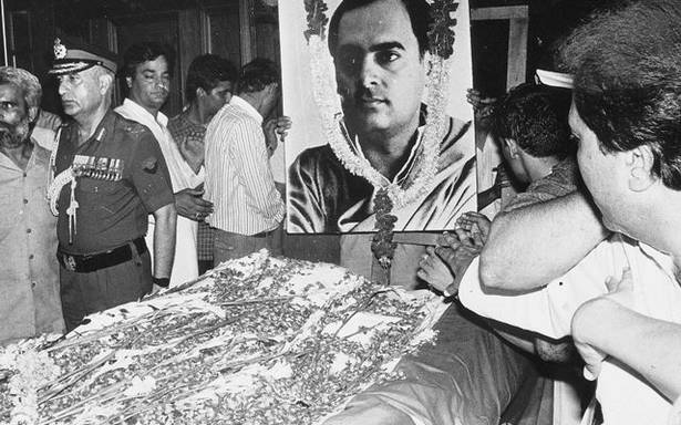 Rajiv Gandhi assassination case: SC seeks CBI's response on plea for ...