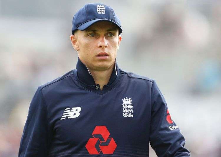 IPL 2018: Tom Curran replaces injured Mitchell Starc in Kolkata Knight ...