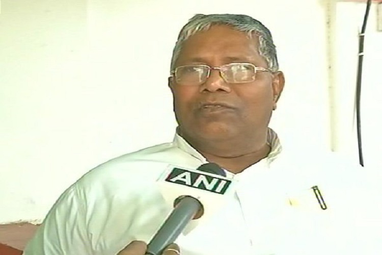 Uday Narayan Chaudhary, once a close aide of Nitish Kumar, quits JD(U ...