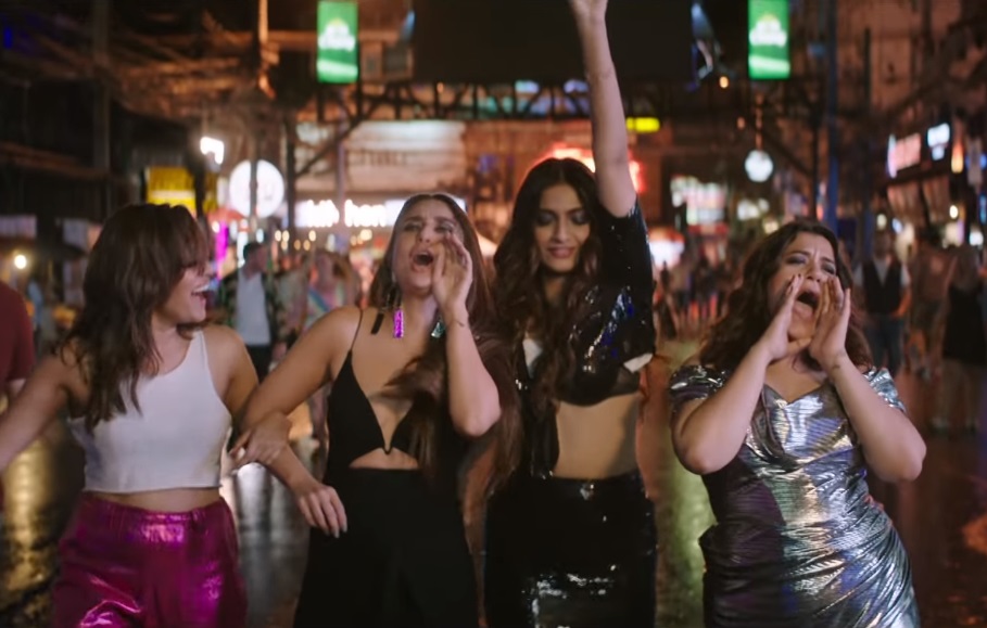 Veere Di Wedding Song: ‘Veeres' Kareena, Sonam and Swara are here to ...